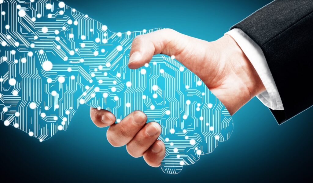 Online vs. Offline Communication: Pros and Cons for Effective Interaction